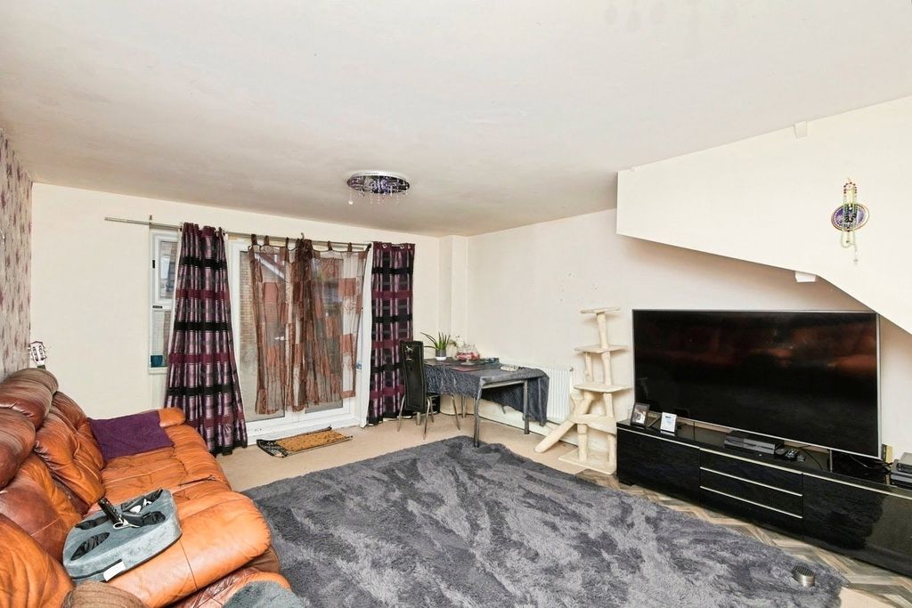 Pacific Way, Derby, Derbyshire DE24, 3 bed semi-detached house for sale ...