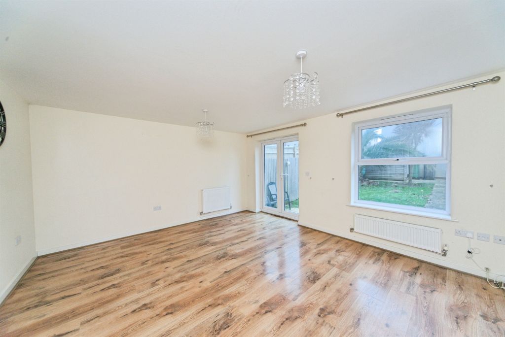 Groombridge Avenue, Eastbourne BN22, 4 bed property for sale, £350,000 ...