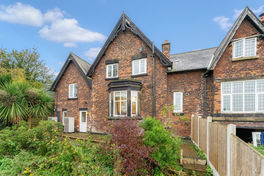 Castle Road, Halton WA7, 4 bed semi-detached house for sale, £450,000 ...