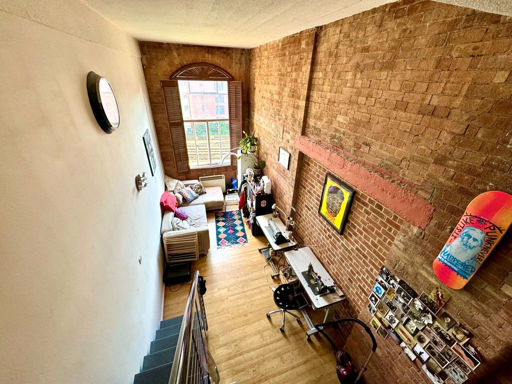 Manhattan Building, Bow Quarter, London E3, 1 bed flat to rent, £1,800 ...