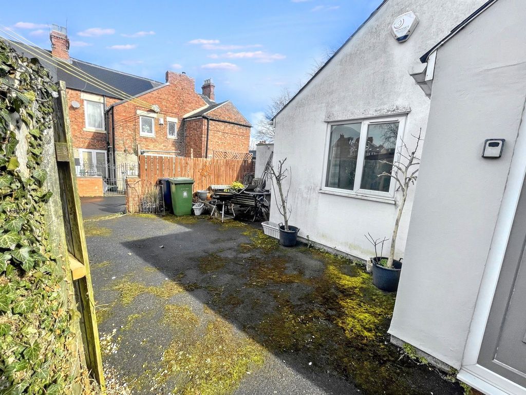 Stargate Lane, Ryton NE40, 2 bed bungalow for sale, £129,950 ...
