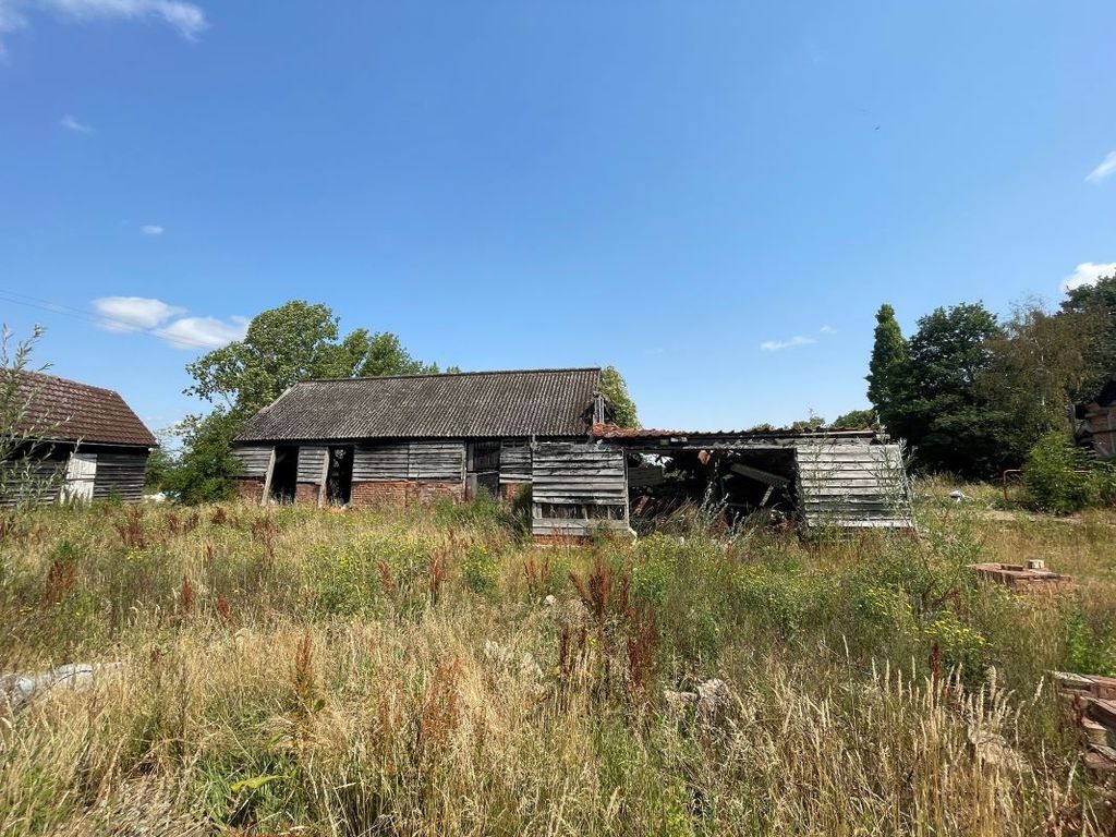 Barns Adjacent To Redhouse Farm, Riseley Road, Bletsoe, Bedfordshire ...