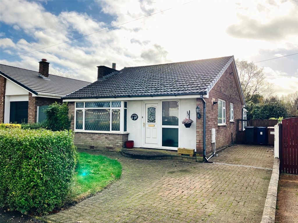 Withy Grove Close, Bamber Bridge, Preston, Lancashire PR5, 2 bed ...