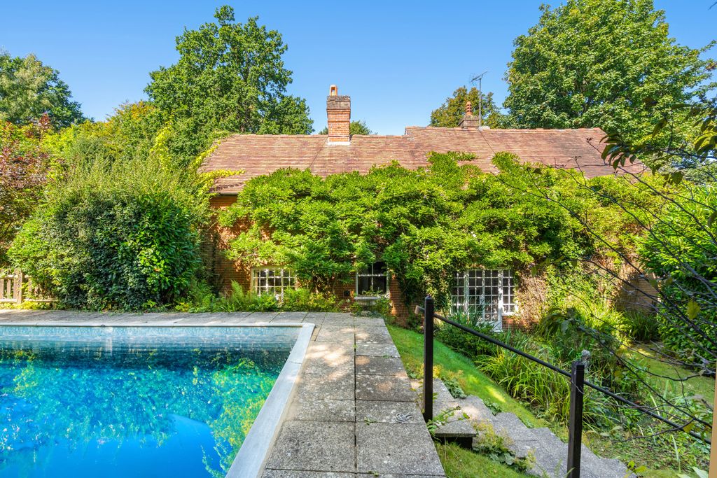 Oathall Road, Haywards Heath RH16, 4 bed detached house for sale, £ ...