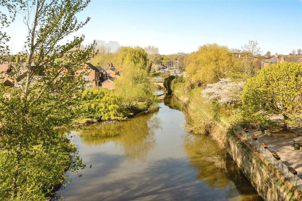 Mill Street, Nantwich, Cheshire CW5, 2 bed flat for sale, £225,000 ...