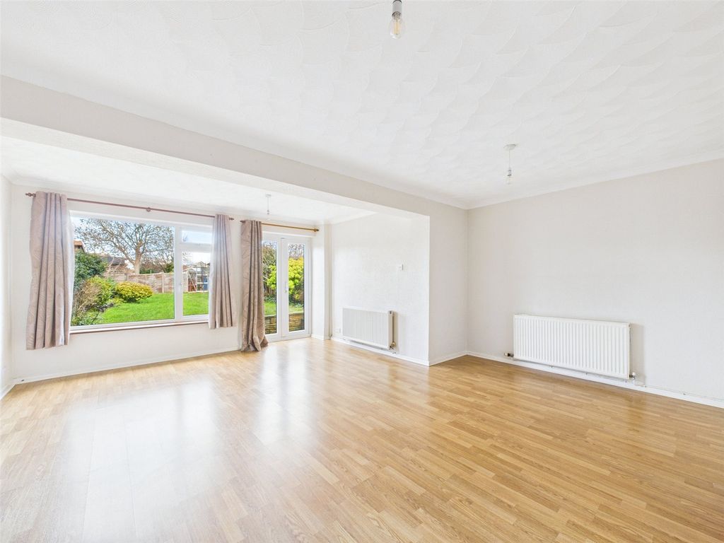 Sisson Road, Gloucester, Gloucestershire GL2, 3 bed semi-detached house ...