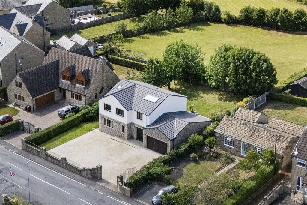 Drub Lane, Drub, Cleckheaton BD19, 5 bed detached house for sale, £ ...