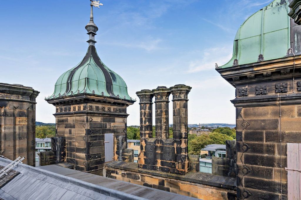 Donaldson Drive, Edinburgh, Midlothian EH12, 3 bed flat for sale, £ ...