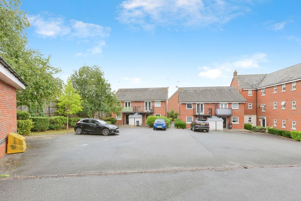 Padside Row, Hamilton, Leicester, Leicestershire LE5, 1 bed maisonette ...