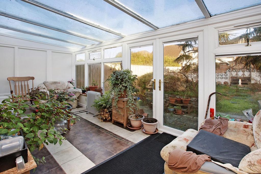 Lower Drive, Dawlish EX7, 2 bed bungalow for sale, £290,000 | PrimeLocation