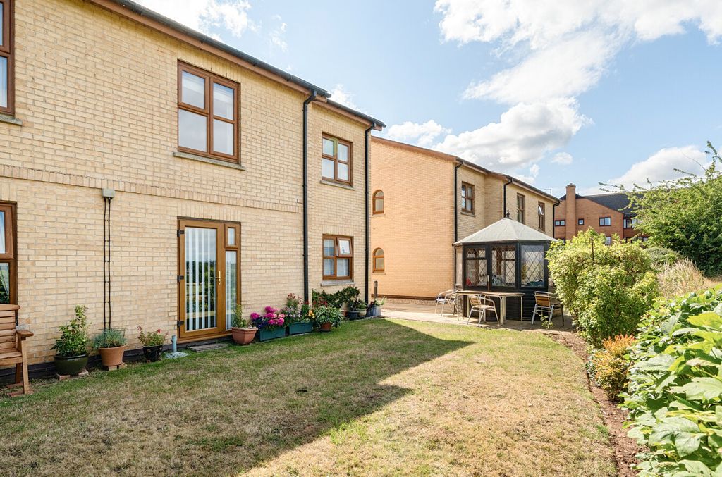 Parsonage Court, Bishops Hull, Taunton, Somerset TA1, 2 bed flat for ...