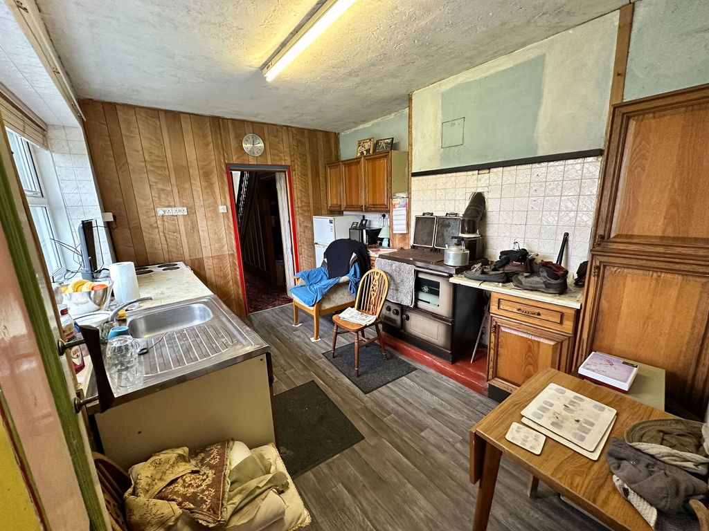 Singleton Road, Upper Tumble, Llanelli SA14, 3 bed semi-detached house ...