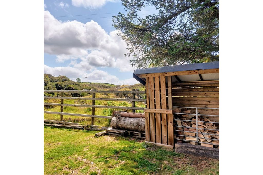 Nant Bwlch Yr Haiarn, Trefriw LL27, 2 bed cottage for sale, £350,000 ...