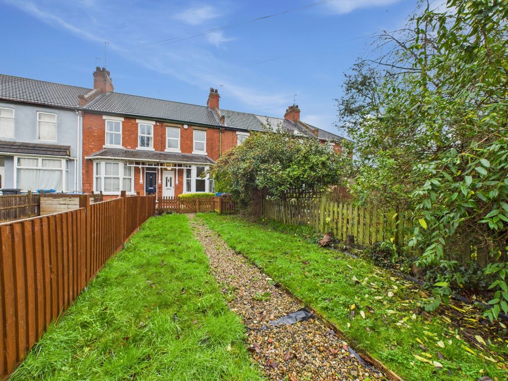 Victoria Square, Ella Street, Hull HU5, 3 bed semi-detached house for ...