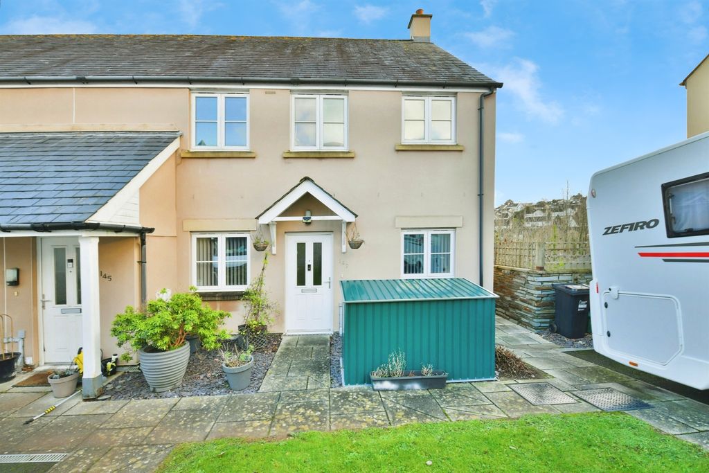 Grassmere Way, Pillmere, Saltash PL12, 2 bed flat for sale, £160,000 ...