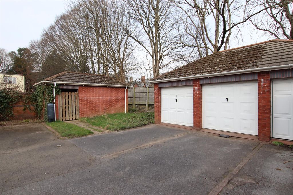 Old Bakery Close, Exwick, Exeter EX4, 2 bed terraced house for sale, £ ...