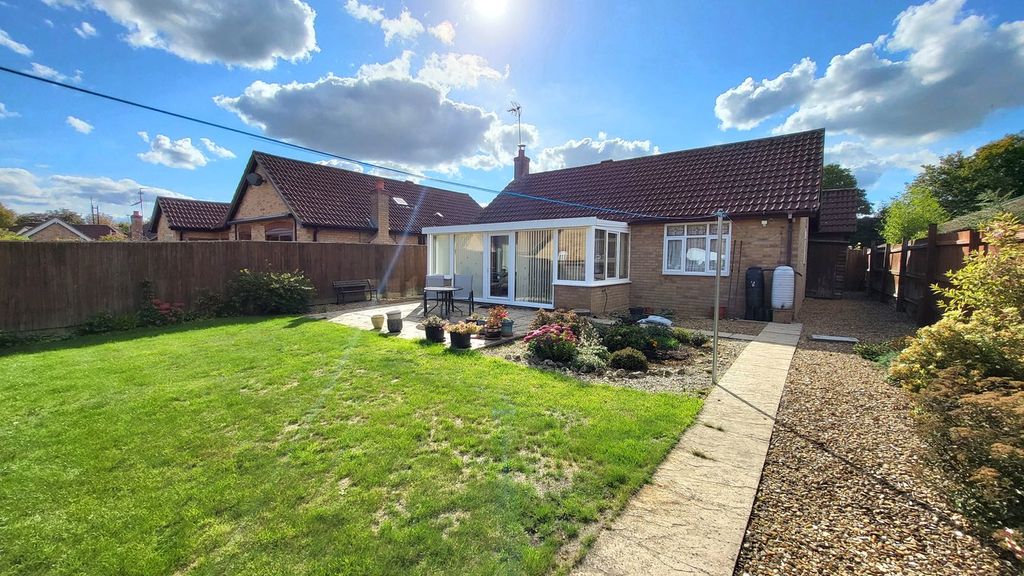 Benyon Grove, Orton Malborne, Peterborough PE2, 2 bed detached bungalow ...