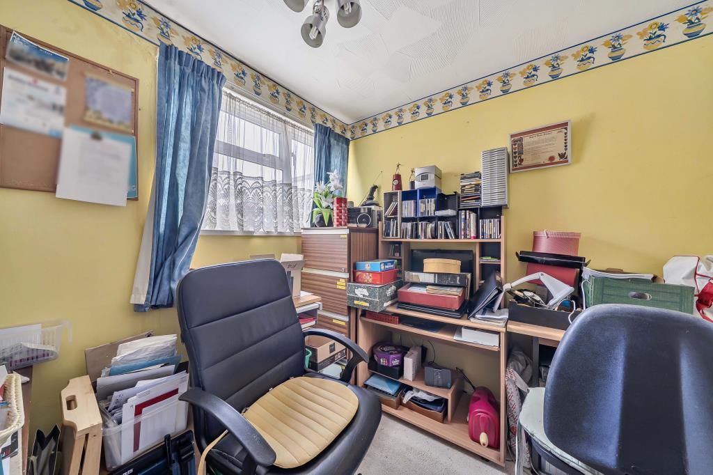 Popley, Basingstoke RG24, 3 bed end terrace house for sale, £242,500 ...