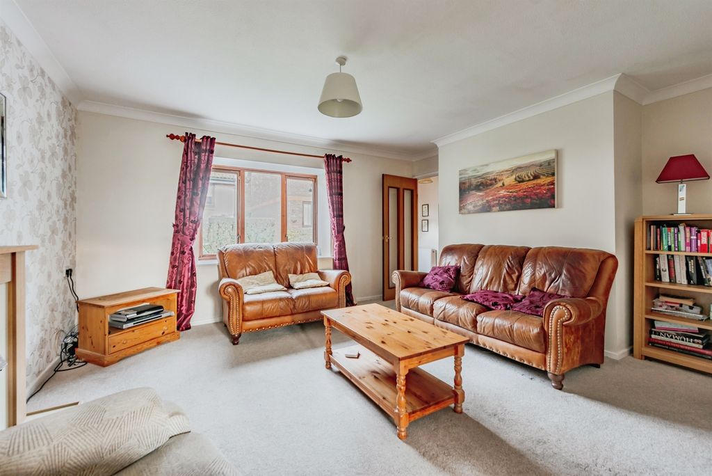 Bramble Walk, Redhill RH1, 2 bed semi-detached house for sale, £325,000 ...