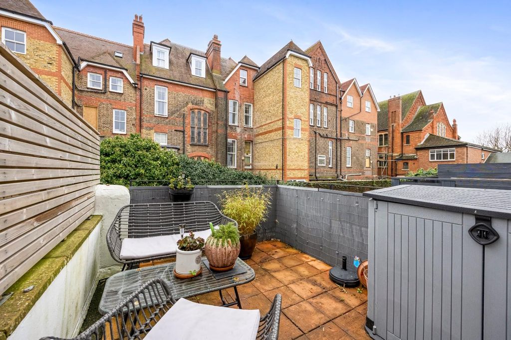 Cowper Street, Hove BN3, 3 bed maisonette for sale, £475,000 ...