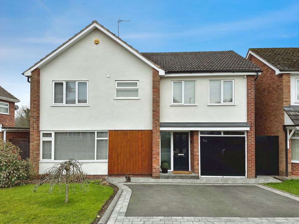 Canford Crescent, Codsall, Wolverhampton WV8, 5 bed detached house for ...