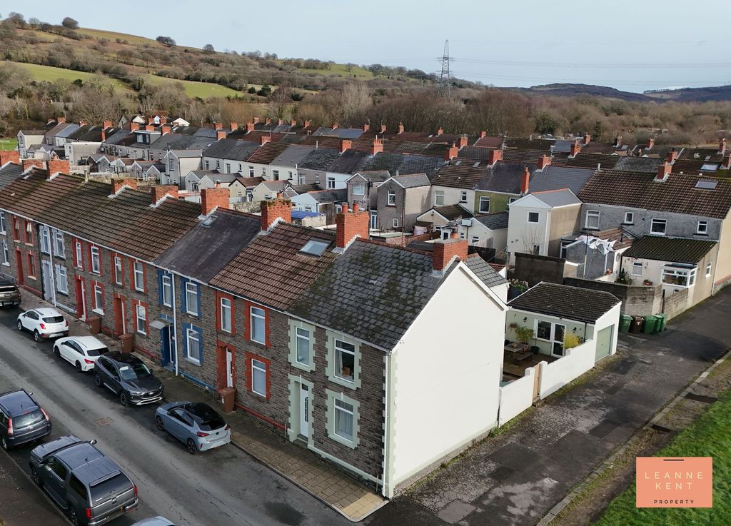 William Street, Trethomas CF83, 3 bed end terrace house for sale, £ ...