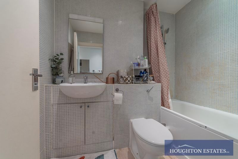 Sutherland Avenue, London W9, 2 bed flat for sale | PrimeLocation