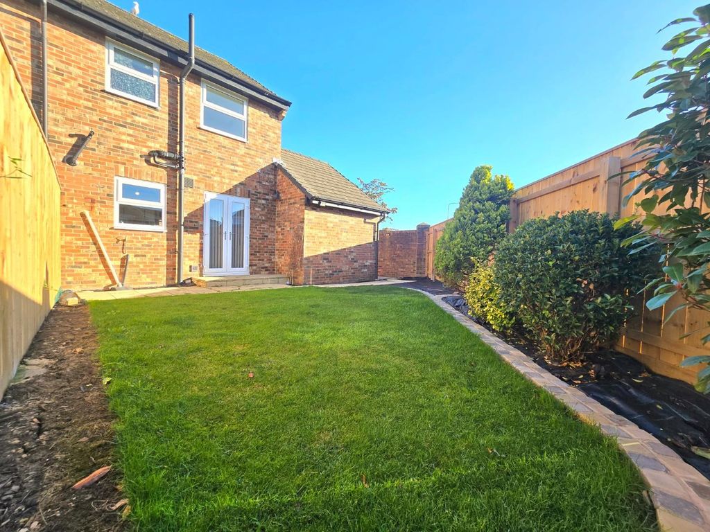 Ingleborough Lane, Ingleby Barwick, Stockton-On-Tees TS17, 3 bed semi ...