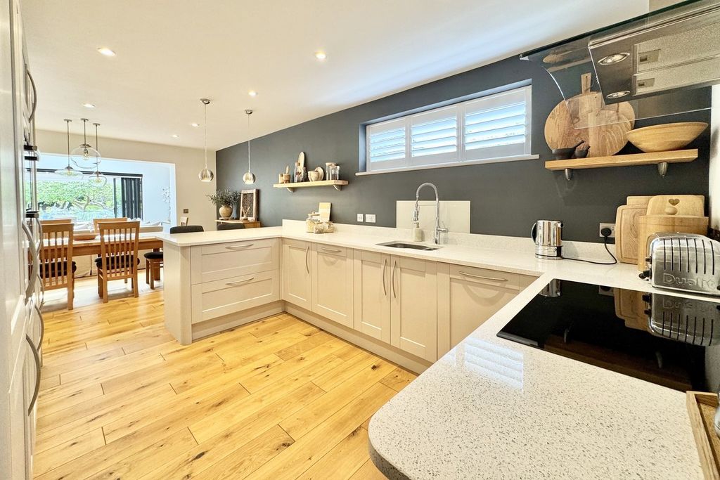 Muscliffe Lane, Throop, Bournemouth BH9, 4 bed detached house for sale ...
