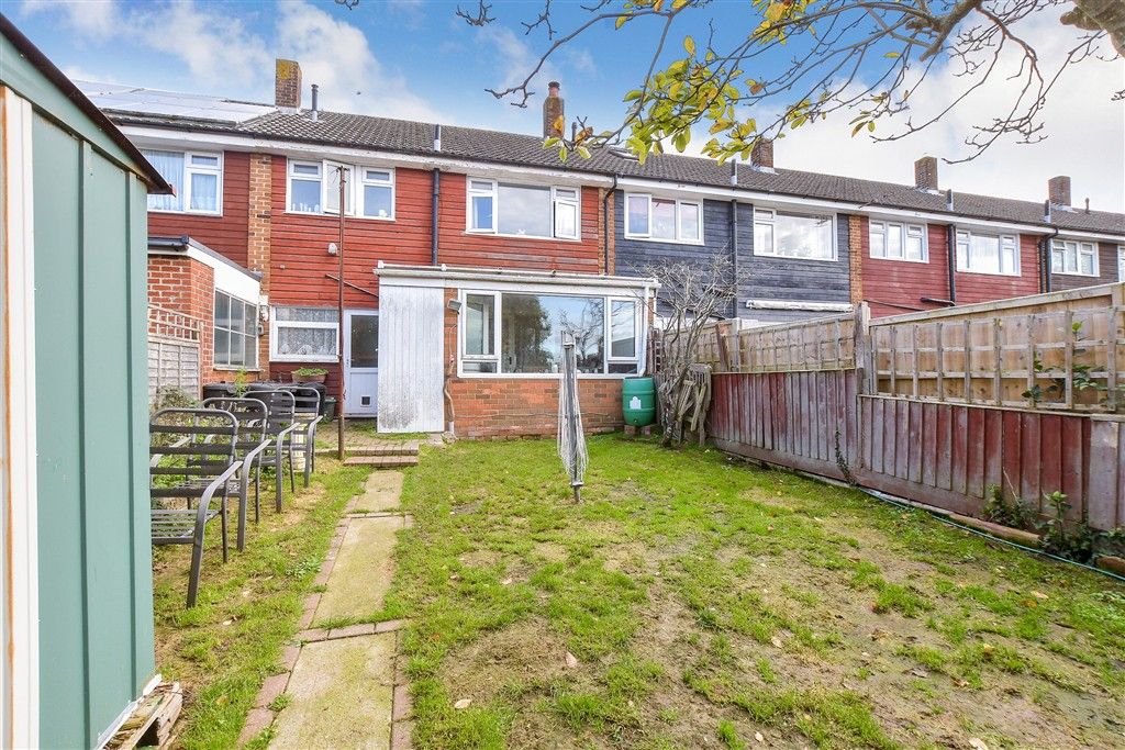 Wellington Road, Ryde, Isle Of Wight PO33, 4 bed terraced house for ...