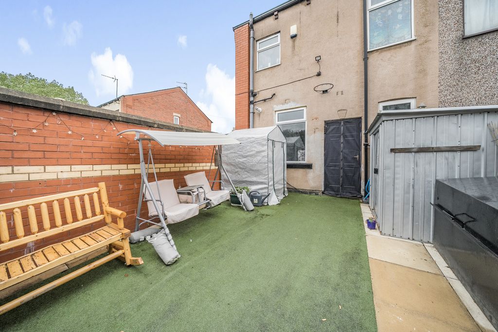 Plank Lane, Wigan WN7, 2 bed end terrace house for sale, £130,000 ...