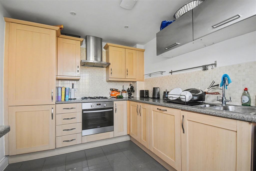 Jackdaw Road, Corby NN18, 3 bed end terrace house for sale, £235,000 ...