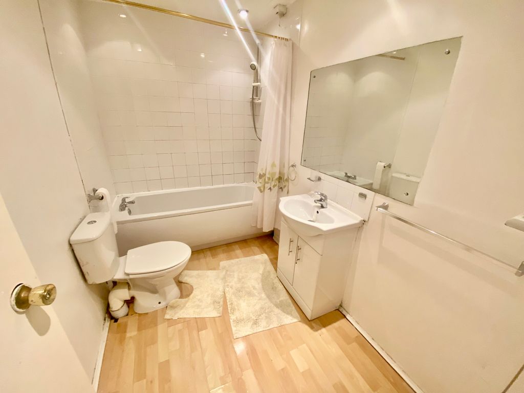 Leeds Road, Nelson BB9, 3 bed terraced house for sale, £114,995 ...