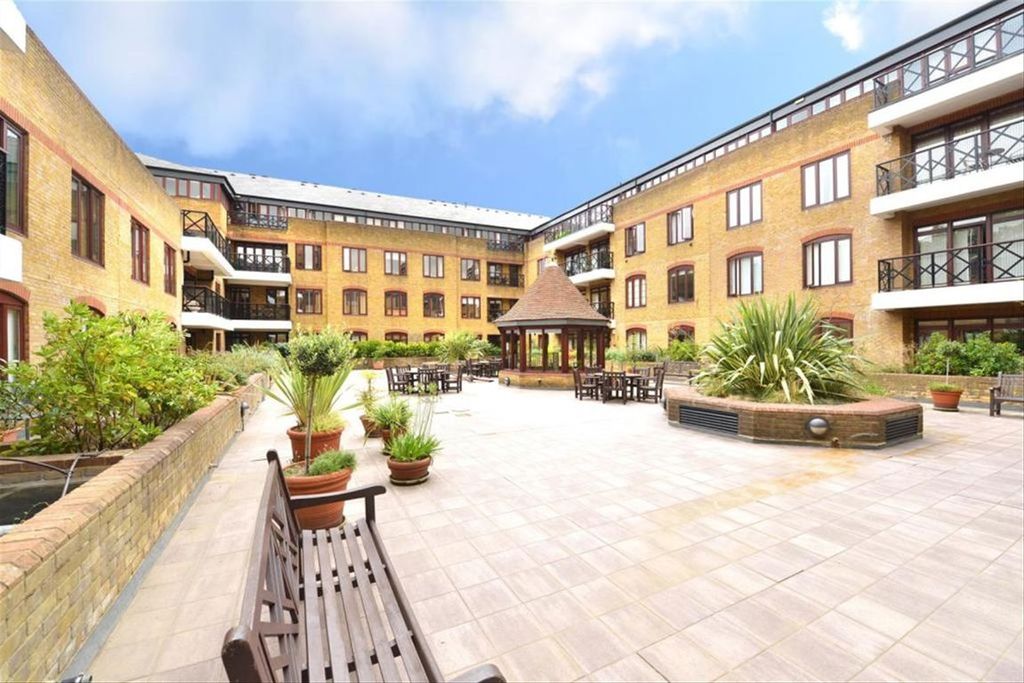 Knighten Street, Wapping E1W, 1 bed flat for sale, £375,000 | PrimeLocation