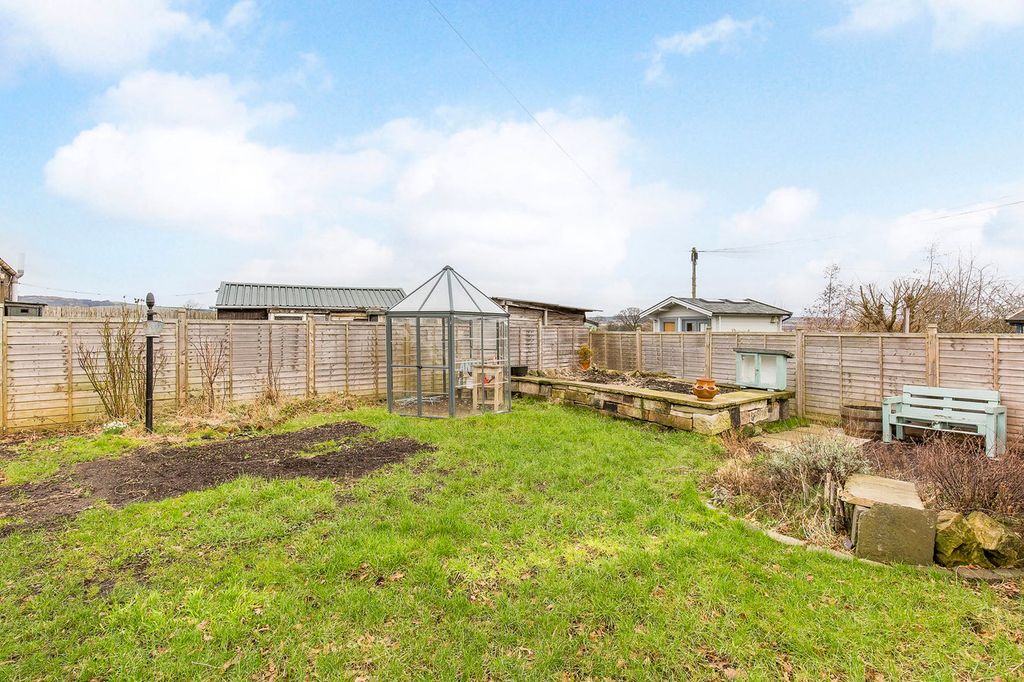 Strathmiglo, Cupar KY14, 2 bed semi-detached bungalow for sale ...