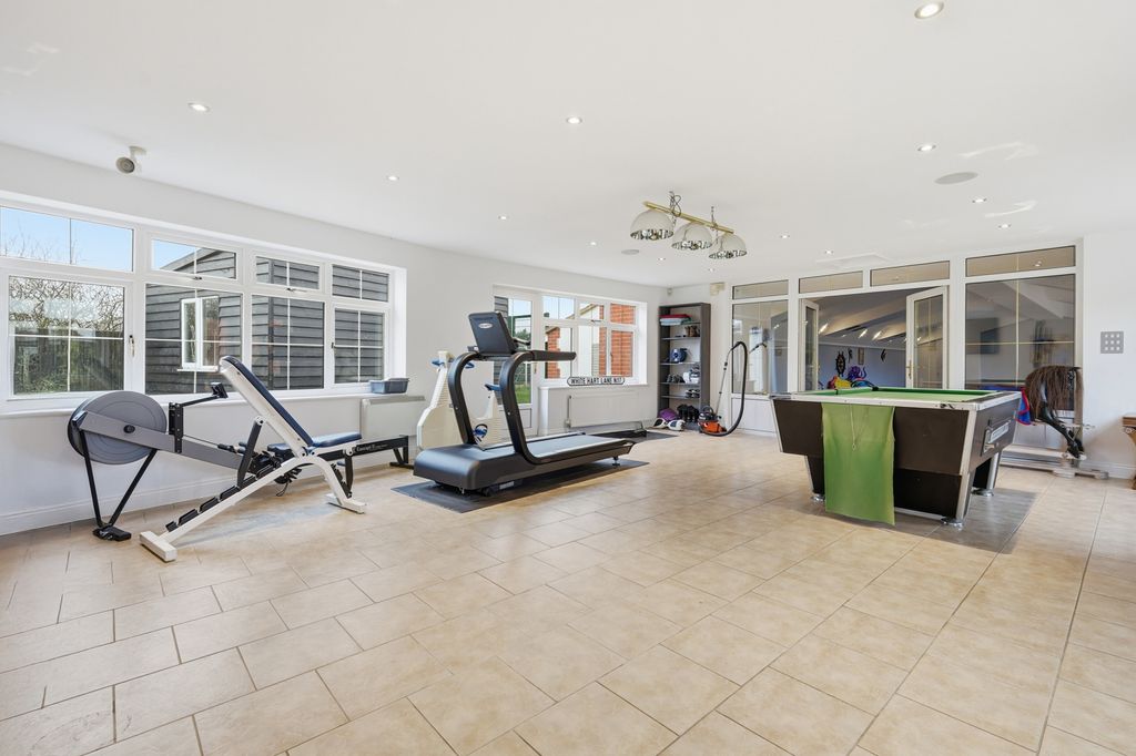 Priory Road, Tiptree CO5, 10 bed detached house for sale, £2,250,000 ...