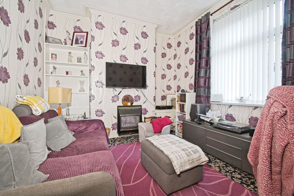 Emerald Street, Cardiff CF24, 3 bed terraced house for sale, £240,000 ...