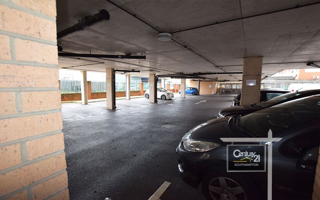 |Ref: L797915|, Anglesea Terrace, Southampton SO14, 1 bed flat for sale ...