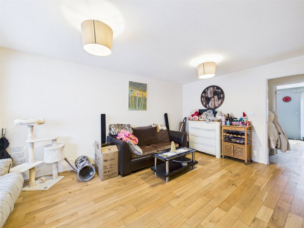 Woodvale Kingsway, Quedgeley, Gloucester, Gloucestershire GL2, 3 bed ...