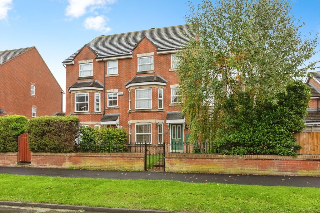Romanby Road, Northallerton, North Yorkshire DL7, 4 bed end terrace ...