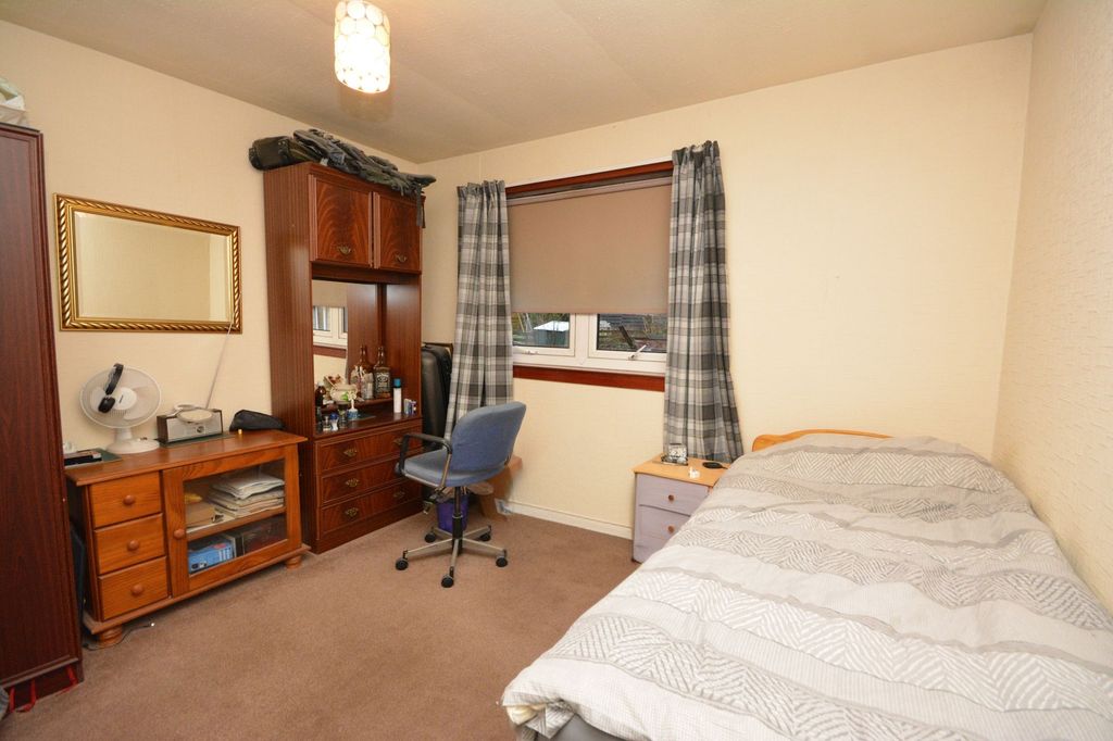 Buchanan Gardens, Polmont FK2, 2 bed terraced house for sale, £134,000 ...