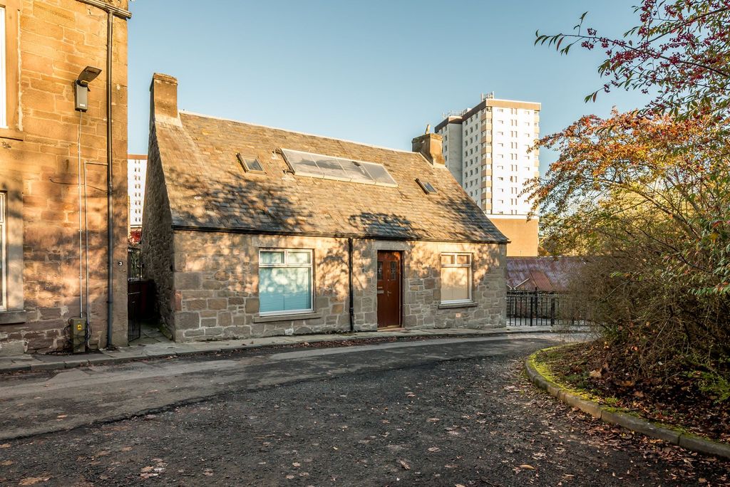 Old Muirton Road, Dundee DD2, 1 bed property for sale, £65,000 ...