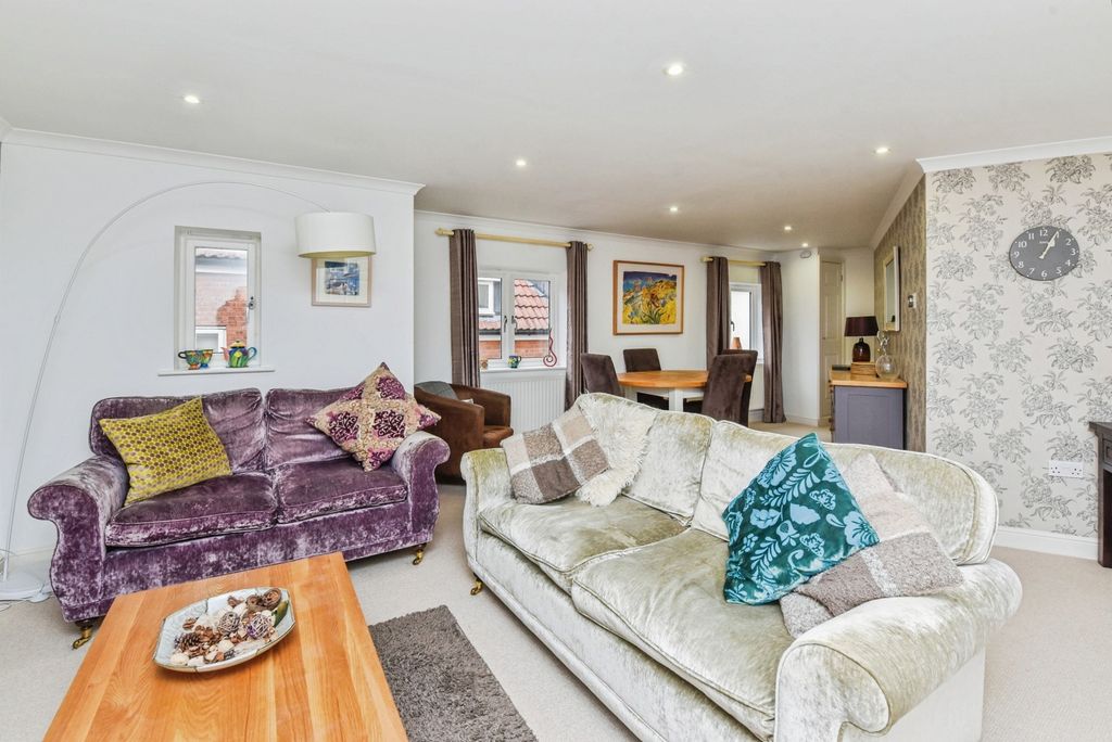 Mill Street, Wells BA5, 2 bed town house for sale, £300,000 | PrimeLocation