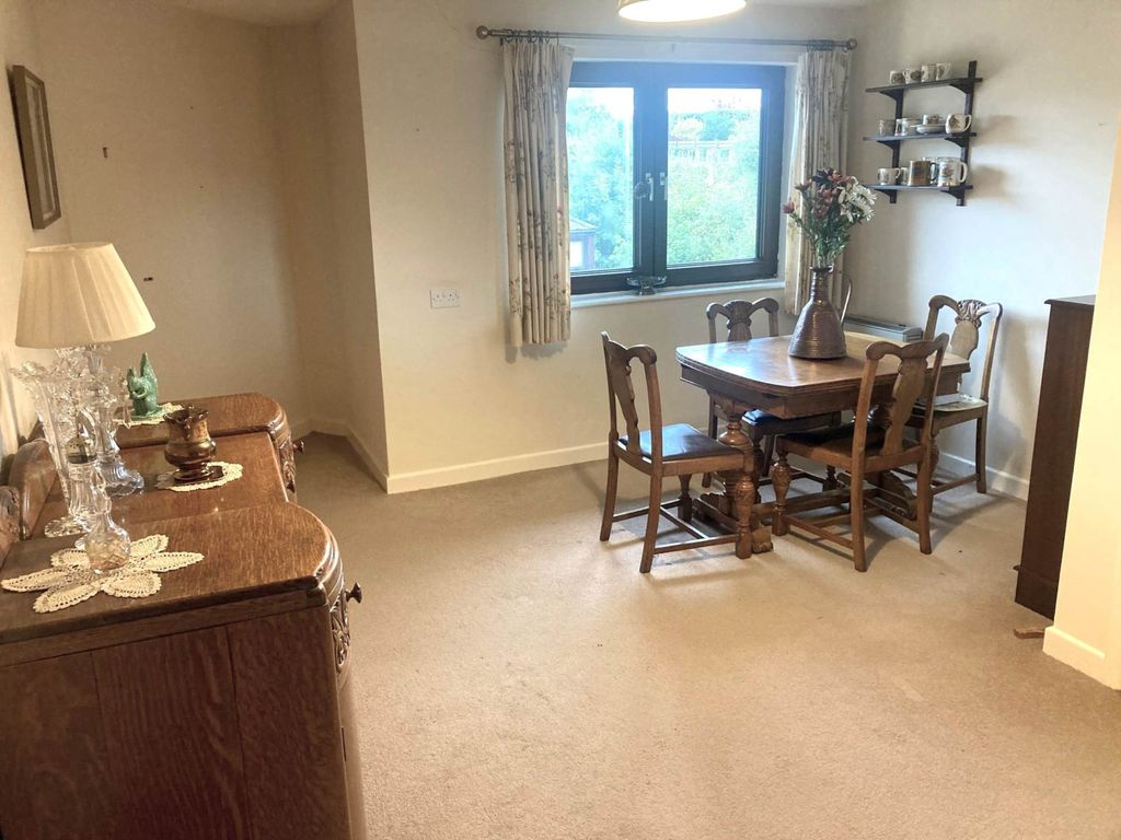 Gerddi Rheidol, Trefechan SY23, 2 bed flat for sale, £175,000 ...