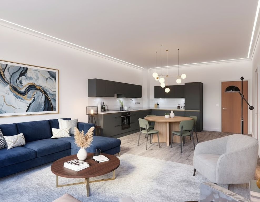 Lower Vickers Street, Manchester M40, 2 bed flat for sale, £195,000 ...