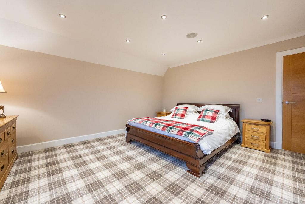 Limekilns, Millcroft Road, Cumbernauld G67, New home, 5 bed detached ...