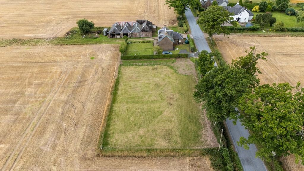 Burrelton, Blairgowrie PH13, 3 bed farmhouse for sale, £349,950 ...