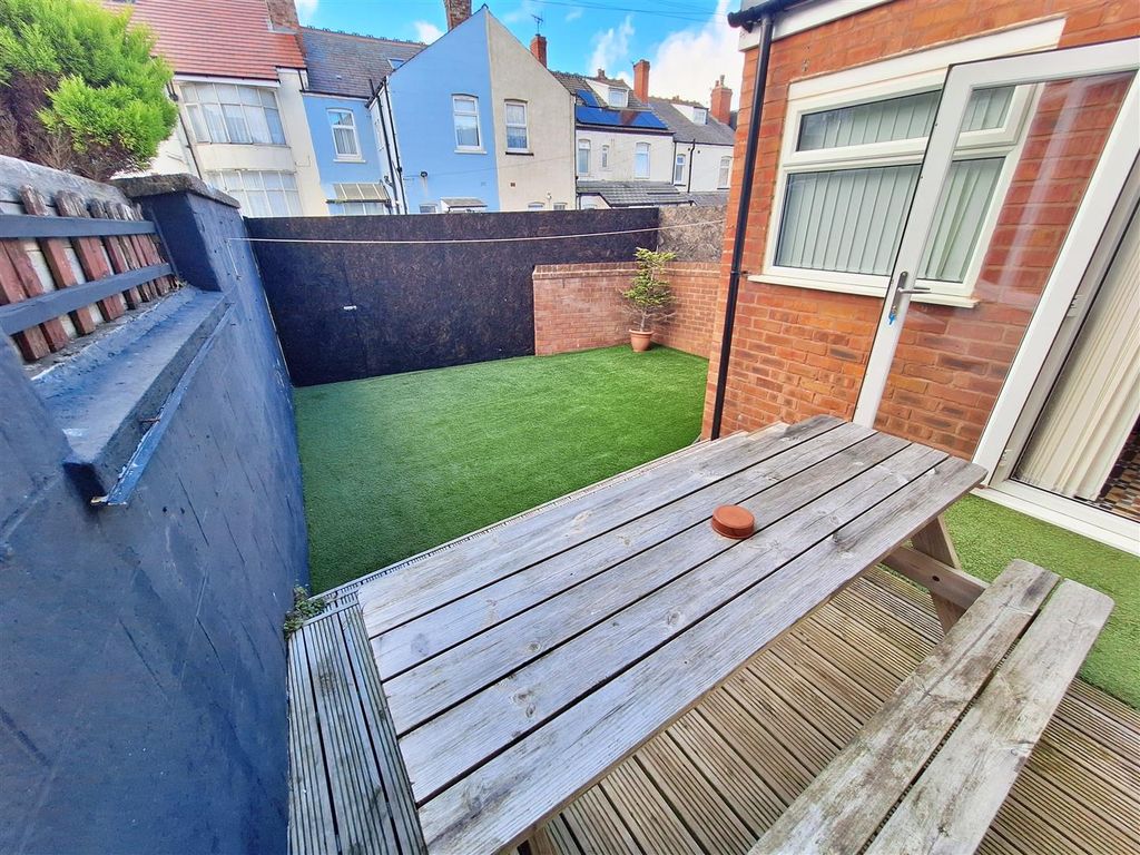 Redcar Road, Blackpool FY1, 3 bed semi-detached house for sale, £ ...