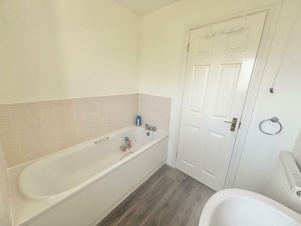 Pant Bryn Isaf, Llwynhendy, Llanelli SA14, 4 bed detached house for ...