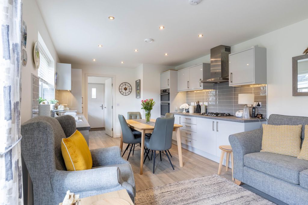 Austen Way, Scone PH2, 2 bed detached bungalow for sale, £350,000 ...